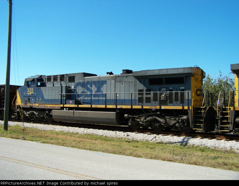 CSX 325